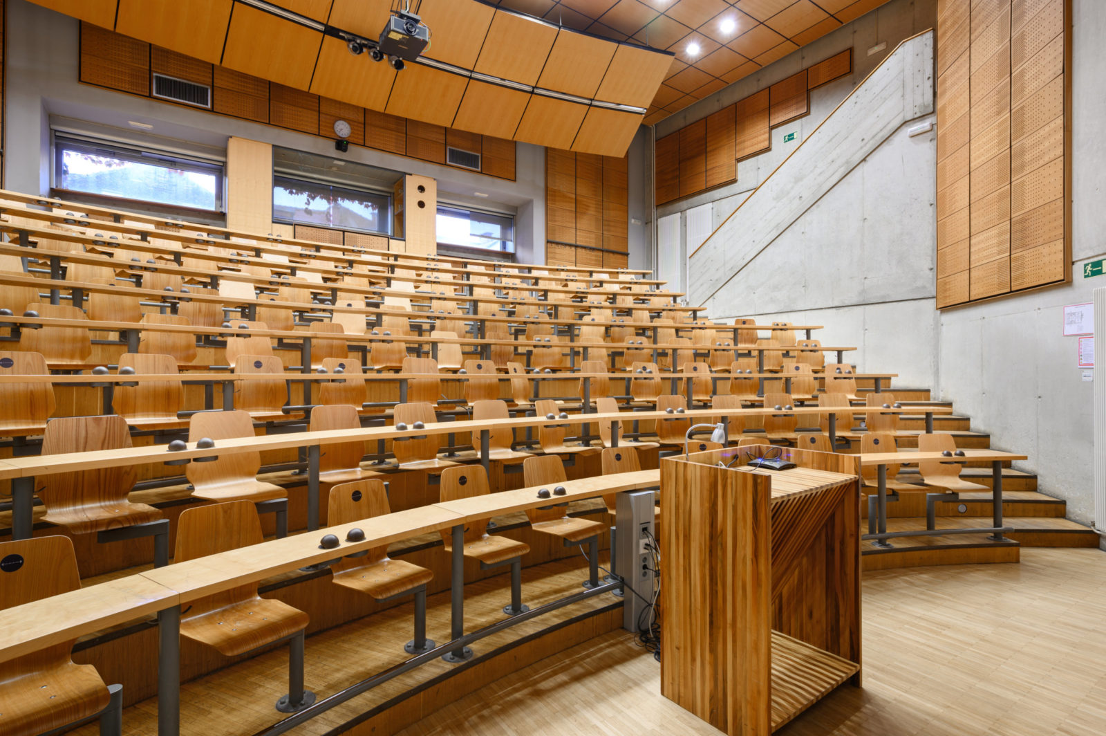 Fakulteta za arhitekturo - Najem prostorov